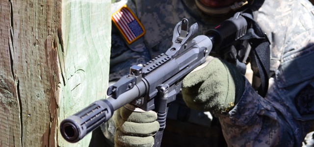 La escopeta M26 es un arma contundente. El Ejército de Tierra ...