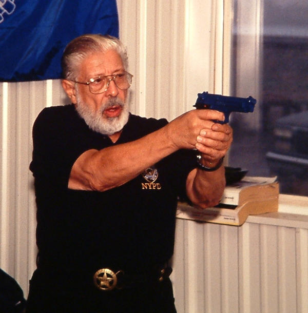 Jim Cirillo, el héroe policía, todo un referente que llega hasta ...